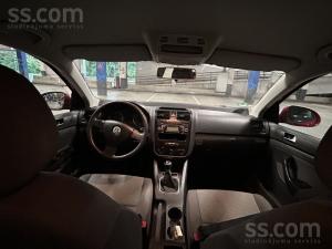 Sarkans Volkswagen Golf 2008 Rīga, ar dzinēja tilpumu 1.90 L un nobraukumu 311 tūkst. km par 1650 €, foto 10 vietnē AUTOMOTO.COM.LV