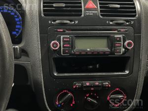 Sarkans Volkswagen Golf 2008 Rīga, ar dzinēja tilpumu 1.90 L un nobraukumu 311 tūkst. km par 1650 €, foto 14 vietnē AUTOMOTO.COM.LV