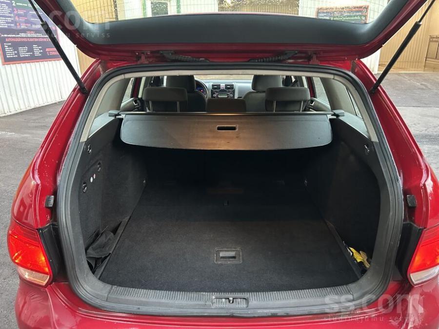 Sarkans Volkswagen Golf 2008 Rīga, ar dzinēja tilpumu 1.90 L un nobraukumu 311 tūkst. km par 1650 €, foto 15 vietnē AUTOMOTO.COM.LV