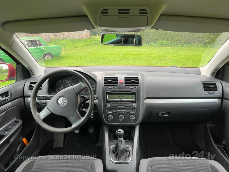 Red Volkswagen Golf 2008 in Tallinn, with an engine capacity of 1.40 L and mileage of 0 thousand km for 650 €, photo 5 on AUTOMOTO.COM.LV