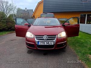 Sarkans Volkswagen Golf 2009 Keila, ar dzinēja tilpumu 1.60 L un nobraukumu 211 tūkst. km par 2400 €, foto  vietnē AUTOMOTO.COM.LV