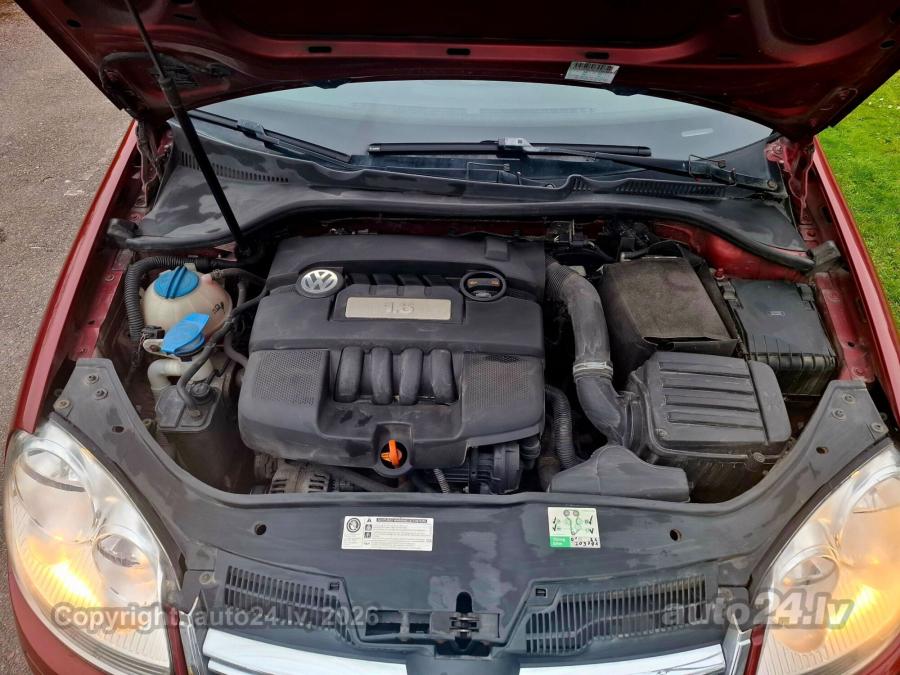 Sarkans Volkswagen Golf 2009 Keila, ar dzinēja tilpumu 1.60 L un nobraukumu 211 tūkst. km par 2400 €, foto 10 vietnē AUTOMOTO.COM.LV