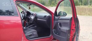 Sarkans Volkswagen Golf 2009 Dobele, ar dzinēja tilpumu 1.90 L un nobraukumu 481 tūkst. km par 1590 €, foto 10 vietnē AUTOMOTO.COM.LV