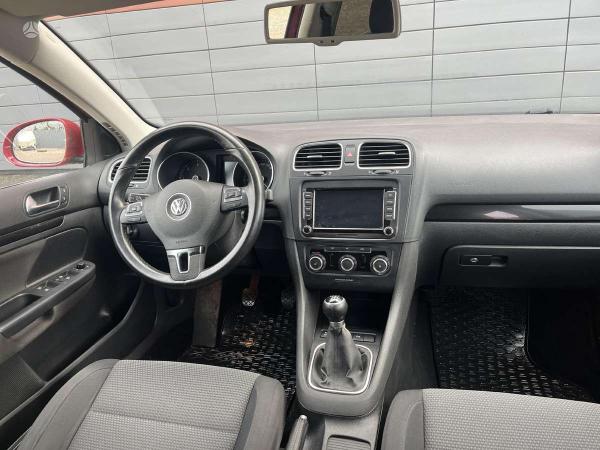 Sarkans Volkswagen Golf 2010 Šilutė, ar dzinēja tilpumu 1.97 L un nobraukumu 286 tūkst. km par 3699 €, foto 7 vietnē AUTOMOTO.COM.LV