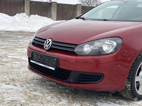 Sarkans Volkswagen Golf 2010 Šilutė, ar dzinēja tilpumu 1.97 L un nobraukumu 286 tūkst. km par 3700 €, foto 9 vietnē AUTOMOTO.COM.LV