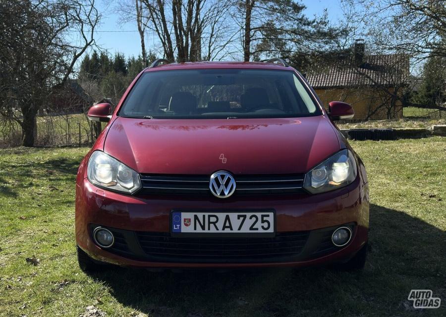 Sarkans Volkswagen Golf 2010 Viļņa, ar dzinēja tilpumu 1.20 L un nobraukumu 307 tūkst. km par 2900 €, foto 3 vietnē AUTOMOTO.COM.LV