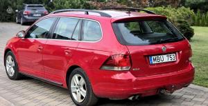 Red Volkswagen Golf 2010 in Siauliai, with an engine capacity of 1.40 L and mileage of 250 thousand km for 2450 €, photo 4 on AUTOMOTO.COM.LV
