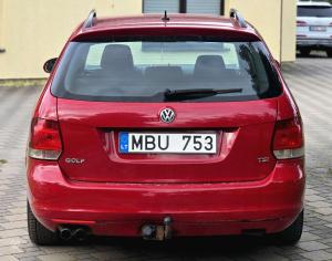 Red Volkswagen Golf 2010 in Siauliai, with an engine capacity of 1.40 L and mileage of 250 thousand km for 2450 €, photo 6 on AUTOMOTO.COM.LV