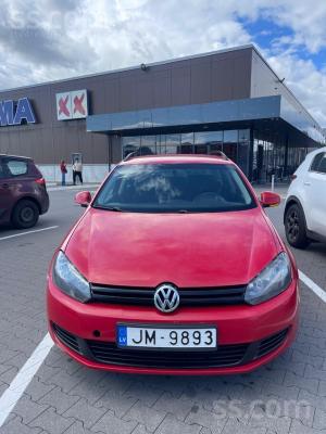 Sarkans Volkswagen Golf 2011 Rīga, ar dzinēja tilpumu 1.60 L un nobraukumu 352 tūkst. km par 2100 €, foto 4 vietnē AUTOMOTO.COM.LV