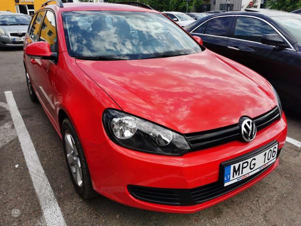 Sarkans Volkswagen Golf 2011 Viļņa, ar dzinēja tilpumu 0.00 L un nobraukumu 215 tūkst. km par 4900 €, foto 1 vietnē AUTOMOTO.COM.LV