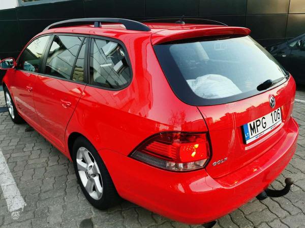 Sarkans Volkswagen Golf 2011 Viļņa, ar dzinēja tilpumu 0.00 L un nobraukumu 215 tūkst. km par 4900 €, foto 4 vietnē AUTOMOTO.COM.LV