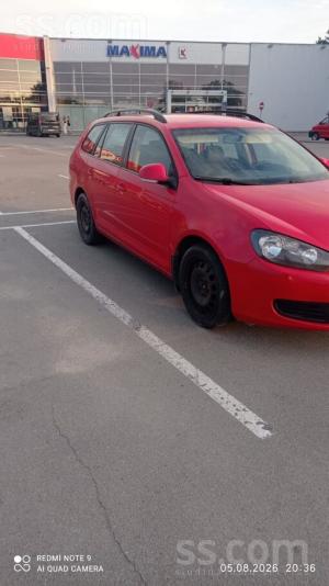 Sarkans Volkswagen Golf 2011 Bauska, ar dzinēja tilpumu 1.60 L un nobraukumu 356 tūkst. km par 1750 €, foto 4 vietnē AUTOMOTO.COM.LV
