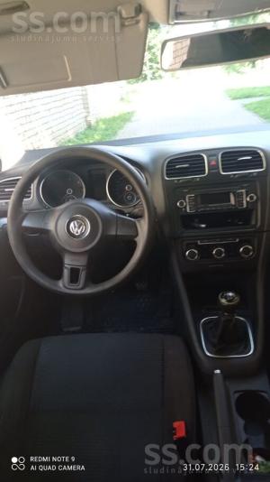 Sarkans Volkswagen Golf 2011 Bauska, ar dzinēja tilpumu 1.60 L un nobraukumu 356 tūkst. km par 1750 €, foto 10 vietnē AUTOMOTO.COM.LV