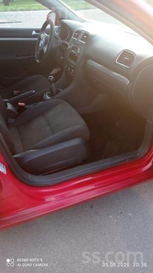 Sarkans Volkswagen Golf 2011 Bauska, ar dzinēja tilpumu 1.60 L un nobraukumu 356 tūkst. km par 1750 €, foto 12 vietnē AUTOMOTO.COM.LV