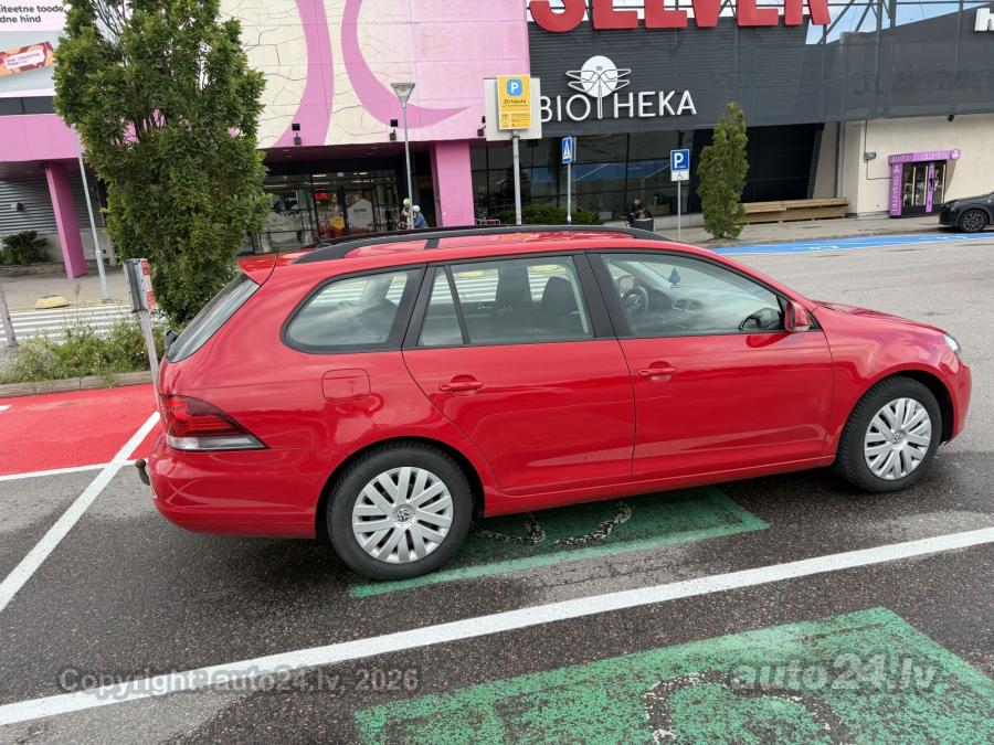 Sarkans Volkswagen Golf 2012 Tallina, ar dzinēja tilpumu 1.60 L un nobraukumu 143 tūkst. km par 6500 €, foto 6 vietnē AUTOMOTO.COM.LV