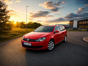Red Volkswagen Golf 2012 in Tallinn, with an engine capacity of 1.60 L and mileage of 546 thousand km for 3500 €, photo  on AUTOMOTO.COM.LV