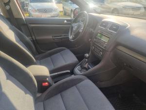 Sarkans Volkswagen Golf 2012 Kauņa, ar dzinēja tilpumu 1.20 L un nobraukumu 225 tūkst. km par 2600 €, foto 6 vietnē AUTOMOTO.COM.LV