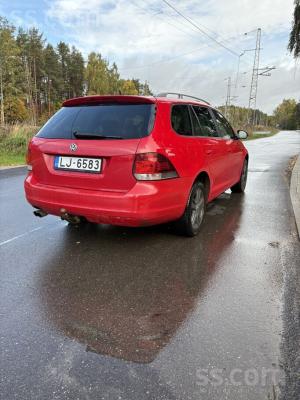 Sarkans Volkswagen Golf 2012 Rīga, ar dzinēja tilpumu 2.00 L un nobraukumu 220 tūkst. km par 3444 €, foto 6 vietnē AUTOMOTO.COM.LV