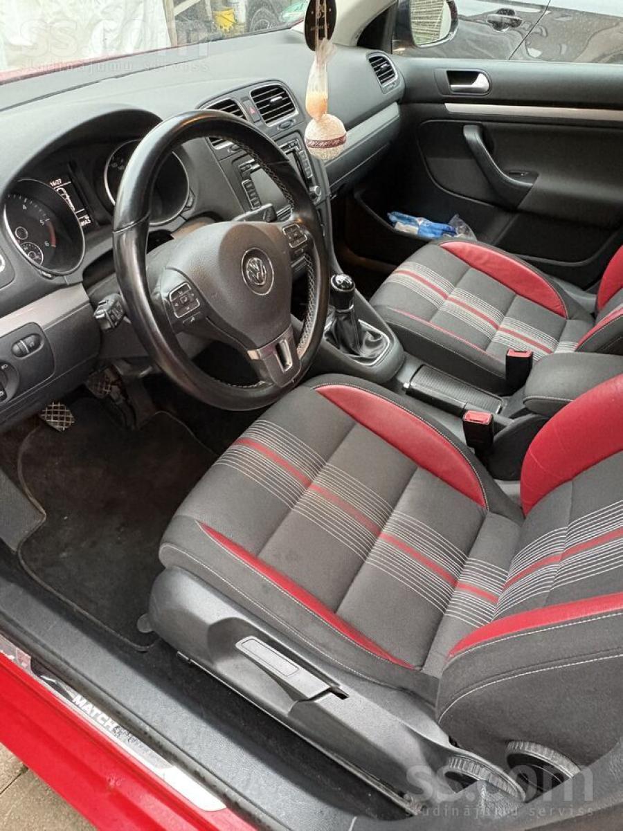 Sarkans Volkswagen Golf 2012 Rīga, ar dzinēja tilpumu 2.00 L un nobraukumu 220 tūkst. km par 3444 €, foto 11 vietnē AUTOMOTO.COM.LV