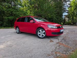 Sarkans Volkswagen Golf 2013 Rīga, ar dzinēja tilpumu 1.40 L un nobraukumu 240 tūkst. km par 4200 €, foto 3 vietnē AUTOMOTO.COM.LV