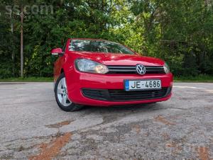 Sarkans Volkswagen Golf 2013 Rīga, ar dzinēja tilpumu 1.40 L un nobraukumu 240 tūkst. km par 4200 €, foto 4 vietnē AUTOMOTO.COM.LV