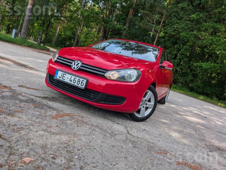 Sarkans Volkswagen Golf 2013 Rīga, ar dzinēja tilpumu 1.40 L un nobraukumu 240 tūkst. km par 4200 €, foto 5 vietnē AUTOMOTO.COM.LV