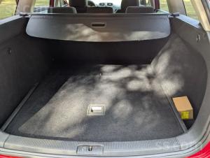 Sarkans Volkswagen Golf 2013 Rīga, ar dzinēja tilpumu 1.40 L un nobraukumu 240 tūkst. km par 4200 €, foto 13 vietnē AUTOMOTO.COM.LV