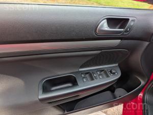 Sarkans Volkswagen Golf 2013 Rīga, ar dzinēja tilpumu 1.40 L un nobraukumu 240 tūkst. km par 4200 €, foto 22 vietnē AUTOMOTO.COM.LV