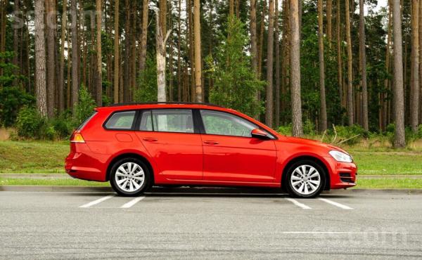 Sarkans Volkswagen Golf 2014 Rīga, ar dzinēja tilpumu 1.60 L un nobraukumu 303 tūkst. km par 5290 €, foto 9 vietnē AUTOMOTO.COM.LV