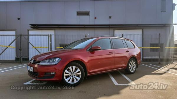 Red Volkswagen Golf 2014 in Tallinn, with an engine capacity of 1.40 L and mileage of 300 thousand km for 5300 €, photo 1 on AUTOMOTO.COM.LV