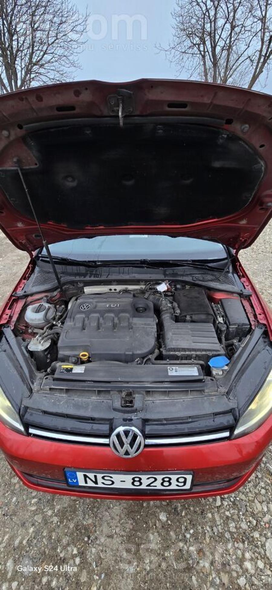 Sarkans Volkswagen Golf 2014 Rīga, ar dzinēja tilpumu 1.60 L un nobraukumu 275 tūkst. km par 4400 €, foto 4 vietnē AUTOMOTO.COM.LV