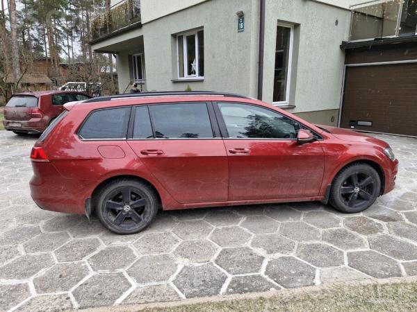 Red Volkswagen Golf 2015 in Riga, with an engine capacity of 2.00 L and mileage of 147 thousand km for 9900 €, photo 10 on AUTOMOTO.COM.LV