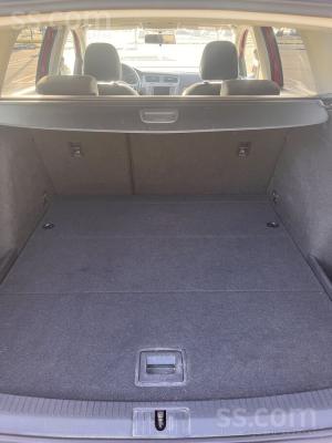 Sarkans Volkswagen Golf 2015 Rīga, ar dzinēja tilpumu 1.60 L un nobraukumu 187 tūkst. km par 5100 €, foto 7 vietnē AUTOMOTO.COM.LV