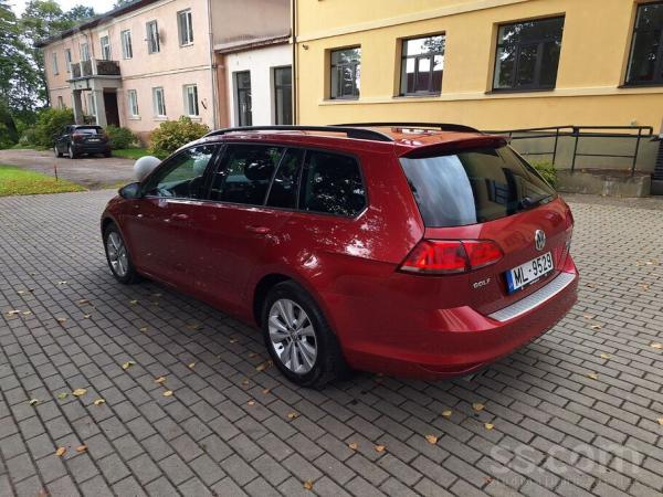Red Volkswagen Golf 2015 in Saldus, with an engine capacity of 2.00 L and mileage of 151 thousand km for 7990 €, photo 7 on AUTOMOTO.COM.LV