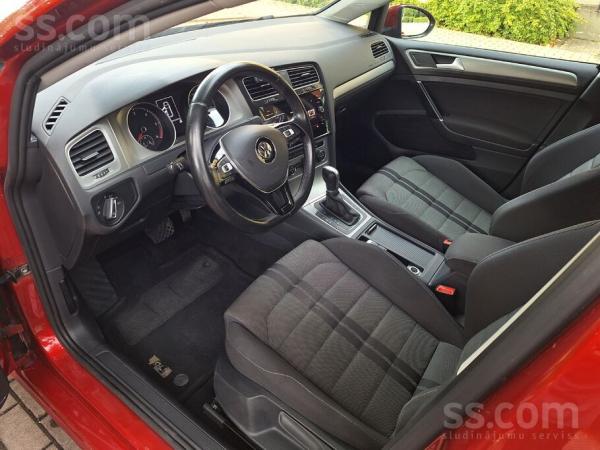 Red Volkswagen Golf 2015 in Saldus, with an engine capacity of 2.00 L and mileage of 151 thousand km for 7990 €, photo 8 on AUTOMOTO.COM.LV