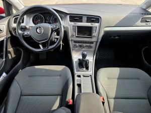 Red Volkswagen Golf 2016 in Marijampole, with an engine capacity of 1.40 L and mileage of 139 thousand km for 6150 €, photo 11 on AUTOMOTO.COM.LV