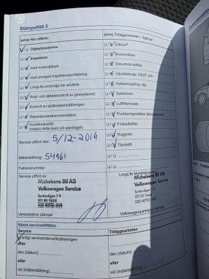 Red Volkswagen Golf 2016 in Marijampole, with an engine capacity of 1.40 L and mileage of 139 thousand km for 6150 €, photo 17 on AUTOMOTO.COM.LV