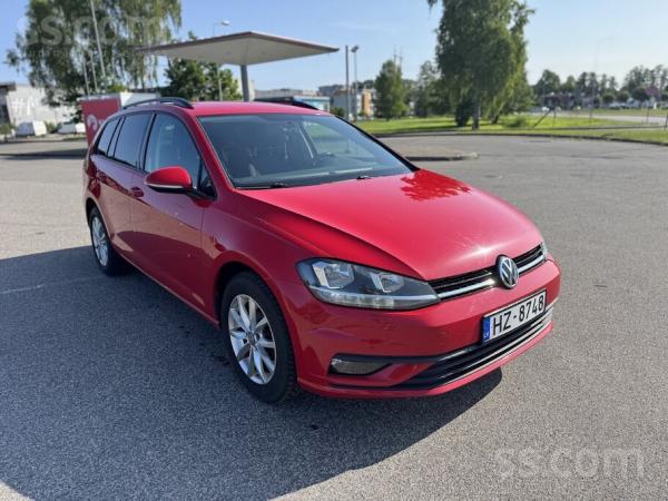 Red Volkswagen Golf 2017 in Riga, with an engine capacity of 1.60 L and mileage of 237 thousand km for 8700 €, photo 2 on AUTOMOTO.COM.LV