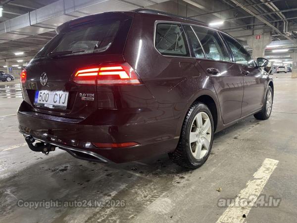 Red Volkswagen Golf 2017 in Tallinn, with an engine capacity of 2.00 L and mileage of 238 thousand km for 10600 €, photo 8 on AUTOMOTO.COM.LV