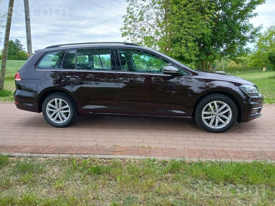 Sarkans Volkswagen Golf 2017 Saldus, ar dzinēja tilpumu 2.00 L un nobraukumu 240 tūkst. km par 9900 €, foto 5 vietnē AUTOMOTO.COM.LV