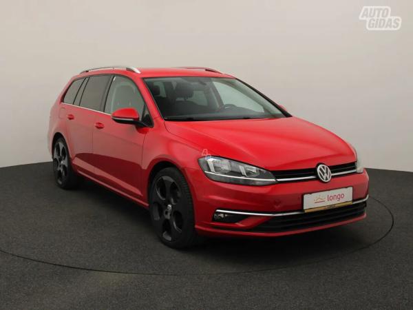 Red Volkswagen Golf 2017 in Vilnius, with an engine capacity of 1.50 L and mileage of 156 thousand km for 9299 €, photo 10 on AUTOMOTO.COM.LV