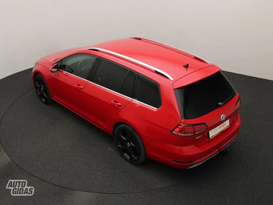 Sarkans Volkswagen Golf 2017 Viļņa, ar dzinēja tilpumu 1.50 L un nobraukumu 156 tūkst. km par 9299 €, foto 13 vietnē AUTOMOTO.COM.LV
