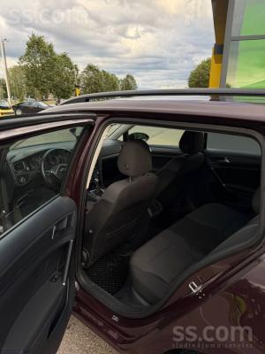 Red Volkswagen Golf 2017 in Riga, with an engine capacity of 1.60 L and mileage of 239 thousand km for 6299 €, photo 6 on AUTOMOTO.COM.LV