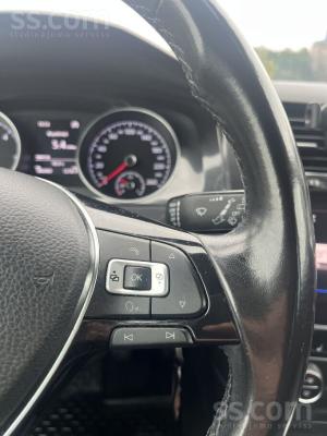 Красный Фольксваген Гольф 2017 в Елгава, объемом двигателя 1.60 л и пробегом 201 тыс. км за 7250 €, фото 20 на AUTOMOTO.COM.LV