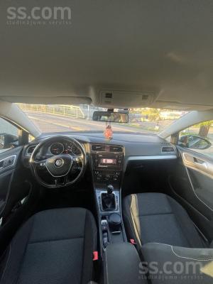 Sarkans Volkswagen Golf 2017 Jelgava, ar dzinēja tilpumu 1.60 L un nobraukumu 205 tūkst. km par 5900 €, foto 9 vietnē AUTOMOTO.COM.LV