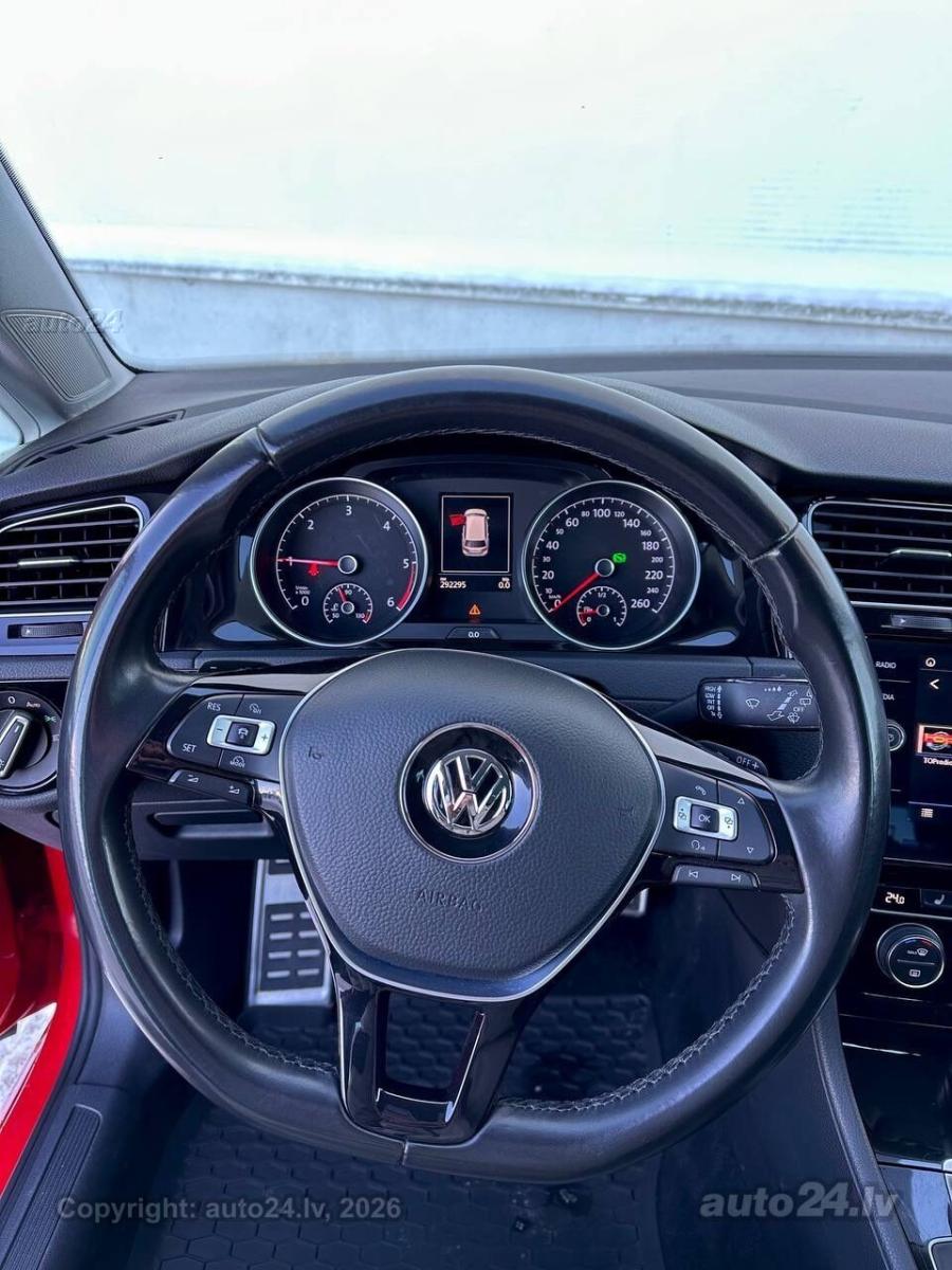 Sarkans Volkswagen Golf 2018 Valga, ar dzinēja tilpumu 2.00 L un nobraukumu 290 tūkst. km par 10950 €, foto 25 vietnē AUTOMOTO.COM.LV