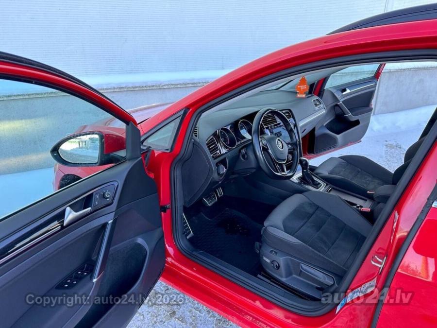 Red Volkswagen Golf 2018 in Valga, with an engine capacity of 2.00 L and mileage of 290 thousand km for 10950 €, photo 16 on AUTOMOTO.COM.LV