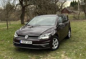 Red Volkswagen Golf 2018 in Vilnius, with an engine capacity of 1.00 L and mileage of 270 thousand km for 7800 €, photo  on AUTOMOTO.COM.LV