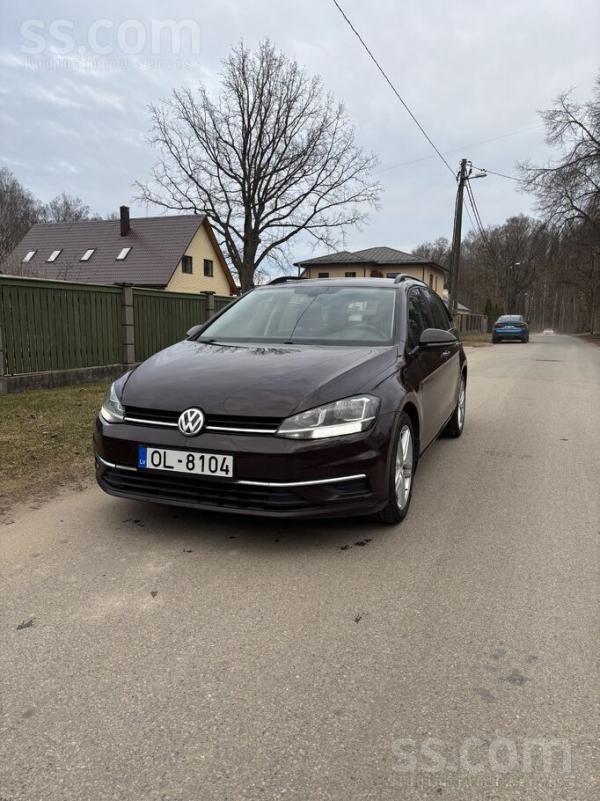 Sarkans Volkswagen Golf 2018 Rīga, ar dzinēja tilpumu 1.60 L un nobraukumu 267 tūkst. km par 6800 €, foto 1 vietnē AUTOMOTO.COM.LV
