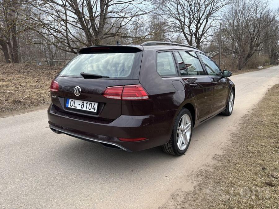 Sarkans Volkswagen Golf 2018 Rīga, ar dzinēja tilpumu 1.60 L un nobraukumu 267 tūkst. km par 6800 €, foto 4 vietnē AUTOMOTO.COM.LV